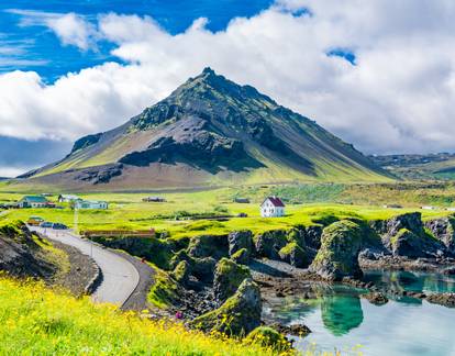 8 Day Around Iceland Winter Minibus Tour by Troll Expeditions with 21 ...