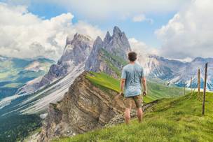 10 Best Solo Travel Tours - TourRadar