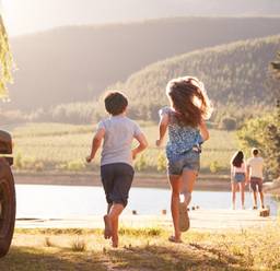 Best Family Tours & Adventures 2024/2025 - TourRadar