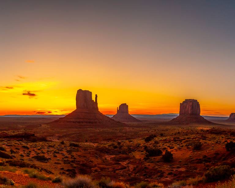 Self-Guided Tours: 6 Things You Need To Know - TourRadar