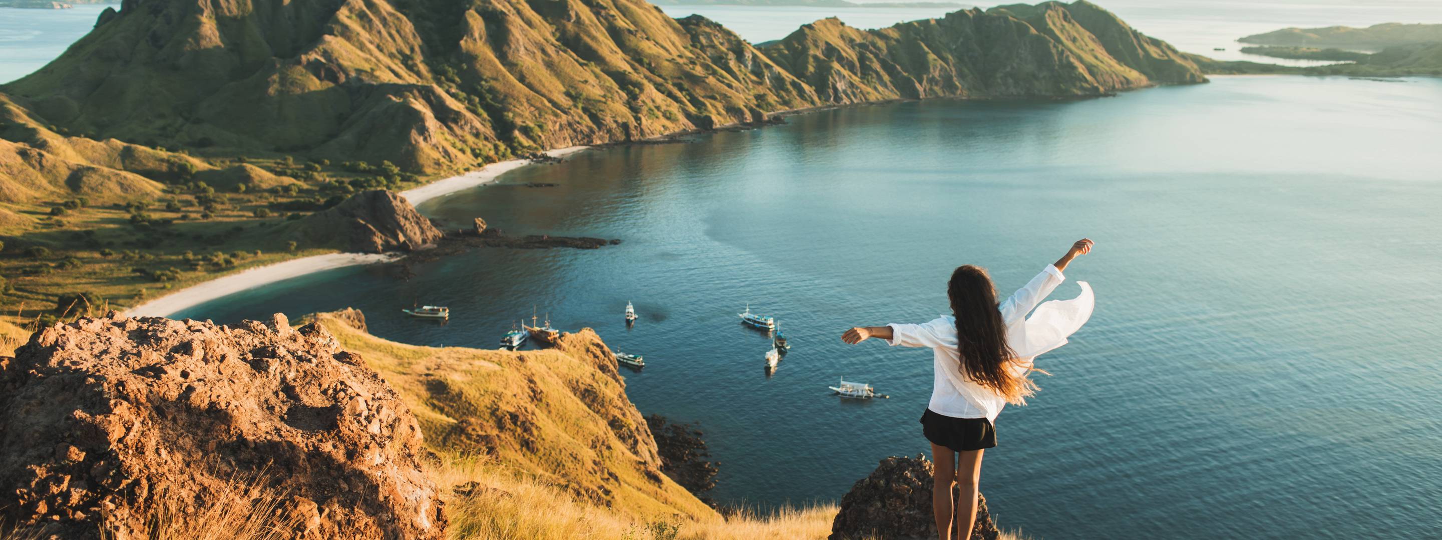 10 Best Backpacking Groups & Travel Agencies (with 1,857 Reviews ...