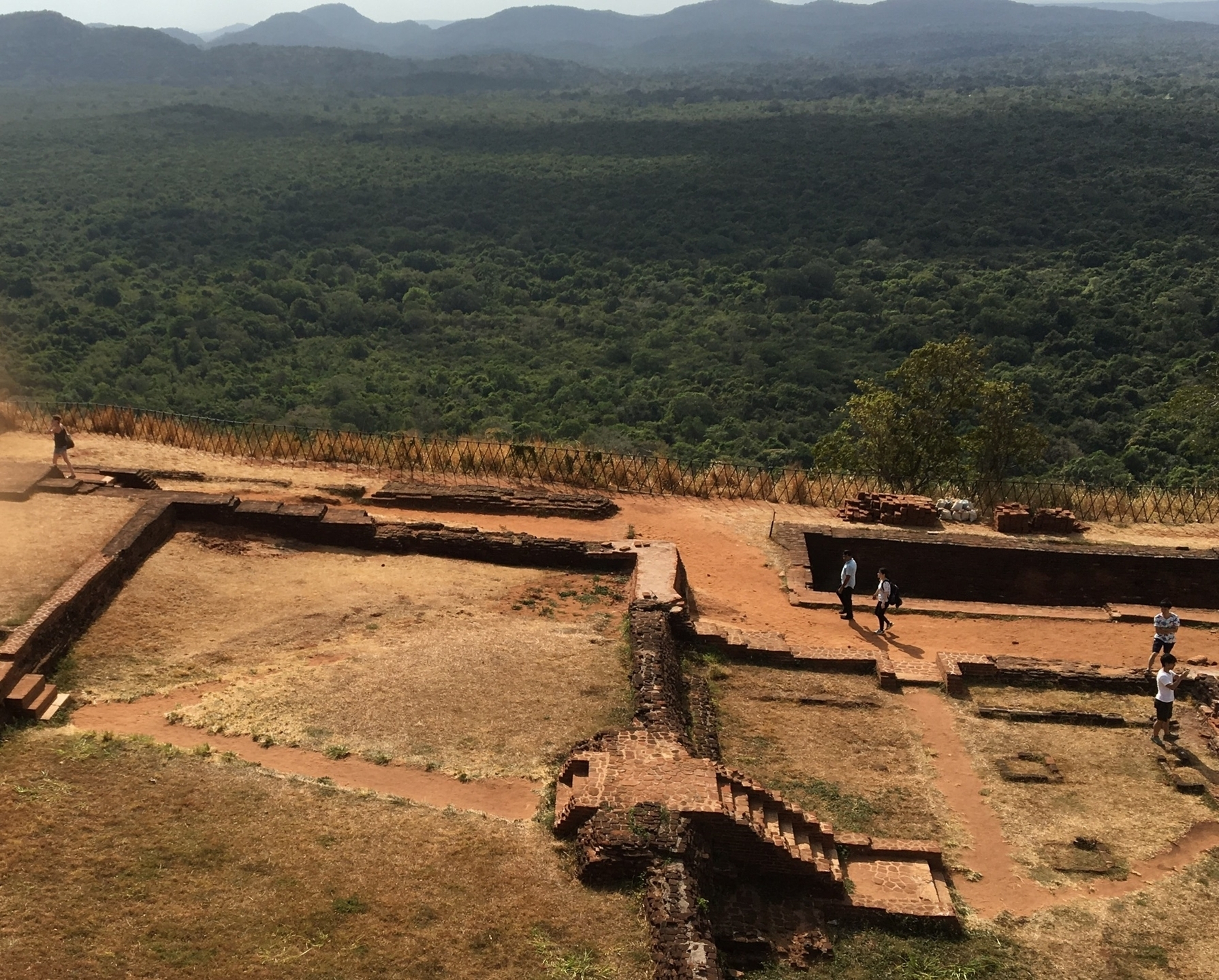 Sri Lanka Explorer (from Negombo to Colombo) by Intrepid Travel with 13 ...