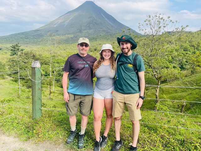 Journeys: Highlights of Costa Rica National Geographic Journeys by ...