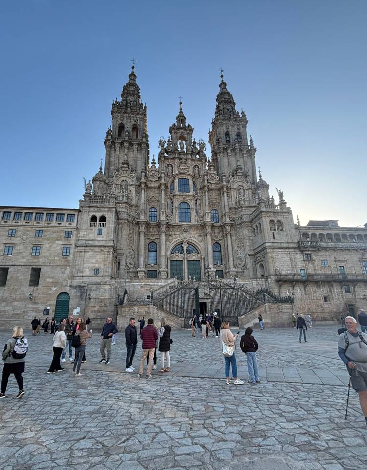 10 Best Fully Guided Tours in Spain 2026 - TourRadar