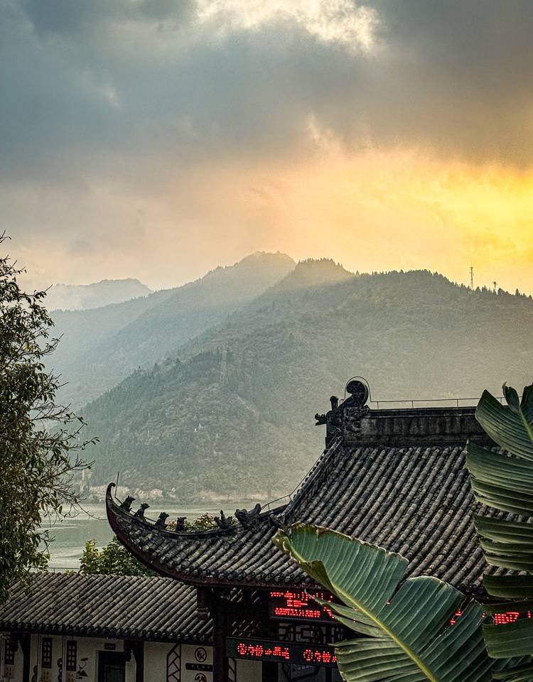 10 Best China Tours & Trips 2026/2027 - TourRadar
