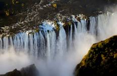 Delta & Falls Discoverer by G Adventures with 10 Tour Reviews (Code ...