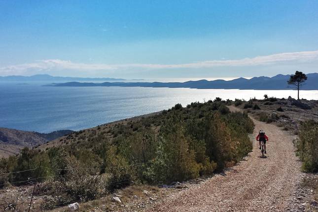 10 Best Croatia Bike & Bicycle Tours 2021/2022 - TourRadar