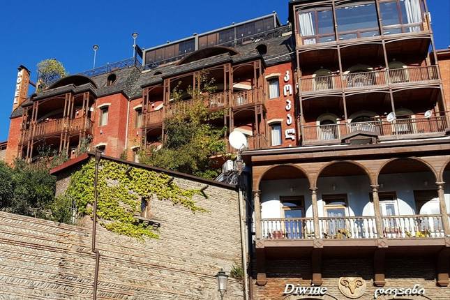 10 Best Georgia Tours & Trips 2024/2025 - TourRadar