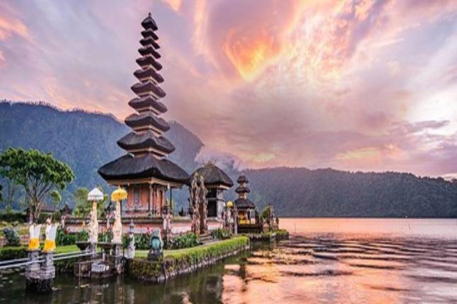 10 Best Indonesia Tours & Trips 2024/2025 - TourRadar