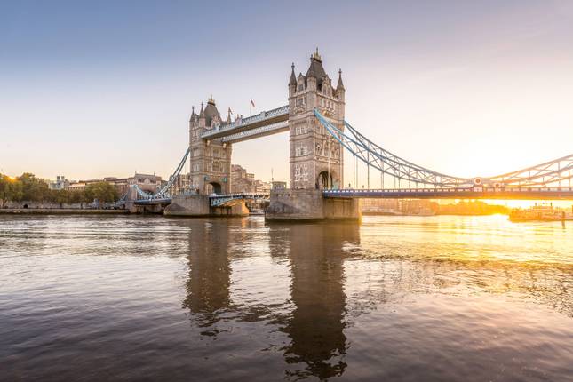 10 Best England Tours & Trips 2025/2026 - TourRadar