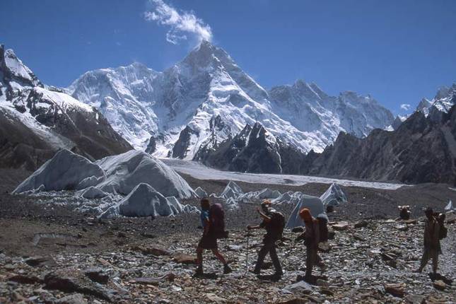 10 Best Pakistan Hiking & Trekking Tours 2021/2022 - TourRadar