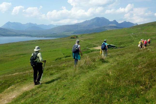 10 Best Scotland Hiking & Trekking Tours (with 39 Reviews) - TourRadar
