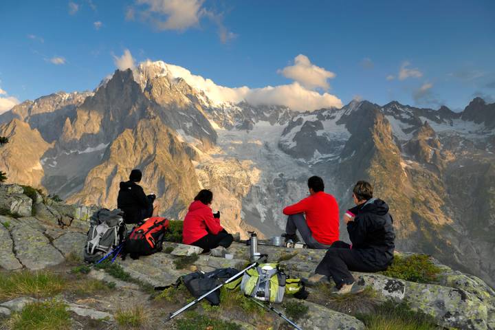 10 Best Fully Guided Tours in Europe 2025/2026 - TourRadar