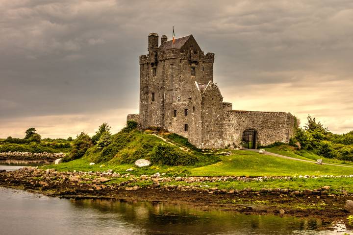 10 Best Tours of Ireland for Seniors and Over 50s - TourRadar