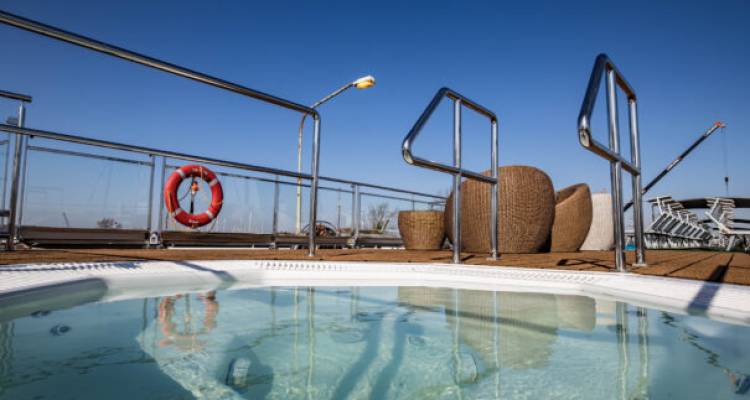 Travel Marvel - 16 Reviews - TourRadar